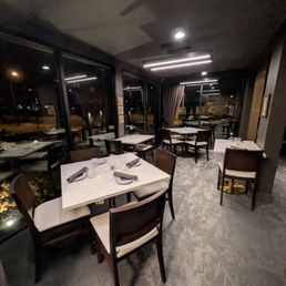 LE COCHON WINE BAR AND BISTRO - Updated July 2025 - 35 Photos & 17 ...