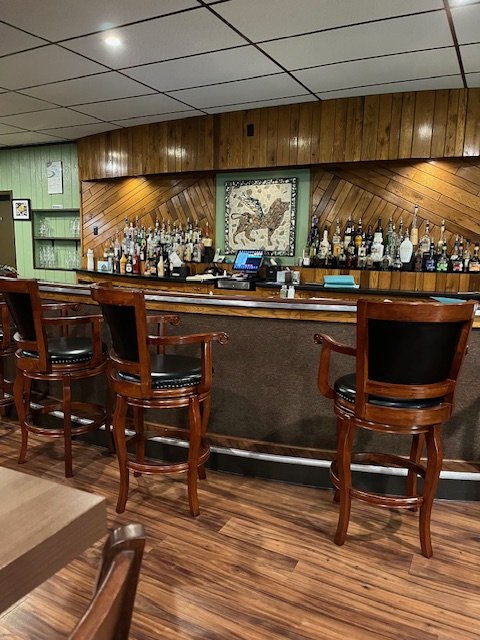 FLYIN LION PUB & EATERY - Updated October 2025 - 1498 W Pitt St ...