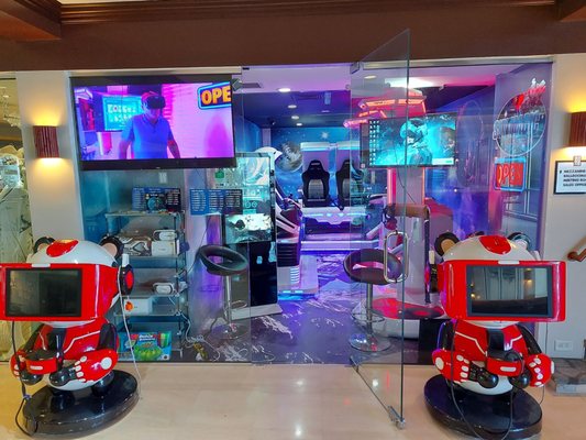 VR PLAYZONE - Updated October 2025 - 16 Photos - 16701 Collins Ave ...