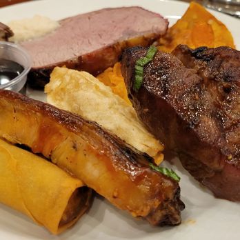 TOUCAN CHARLIE’S BUFFET & GRILLE - Updated May 2024 - 2843 Photos ...