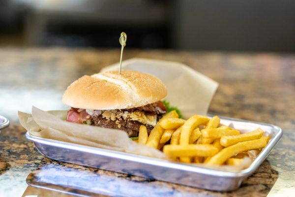 JUNIOR COLOMBIAN BURGER - 186 Photos & 177 Reviews - Burgers - 10910 S ...