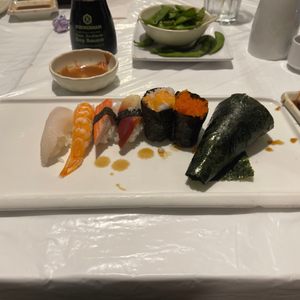 YONGE SUSHI - Updated June 2024 - 124 Photos & 108 Reviews - 3187 Yonge ...