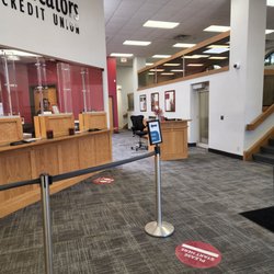 EDUCATORS CREDIT UNION - 10 Photos - Banks & Credit Unions - 3525 ...