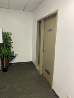 INSUREMAX - Updated October 2025 - 10 Photos - 7667 W 95th St, Hickory ...