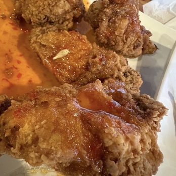 HUGHIE’S - Updated November 2024 - 976 Photos & 1101 Reviews - 1802 W ...