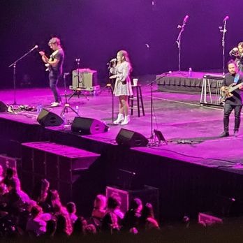 NEAL S BLAISDELL ARENA - Updated August 2025 - 742 Photos & 131 Reviews ...