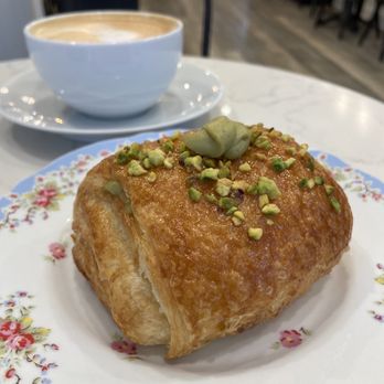 BREAD BOUTIQUE - Updated July 2024 - 50 Photos & 35 Reviews - 41 ...