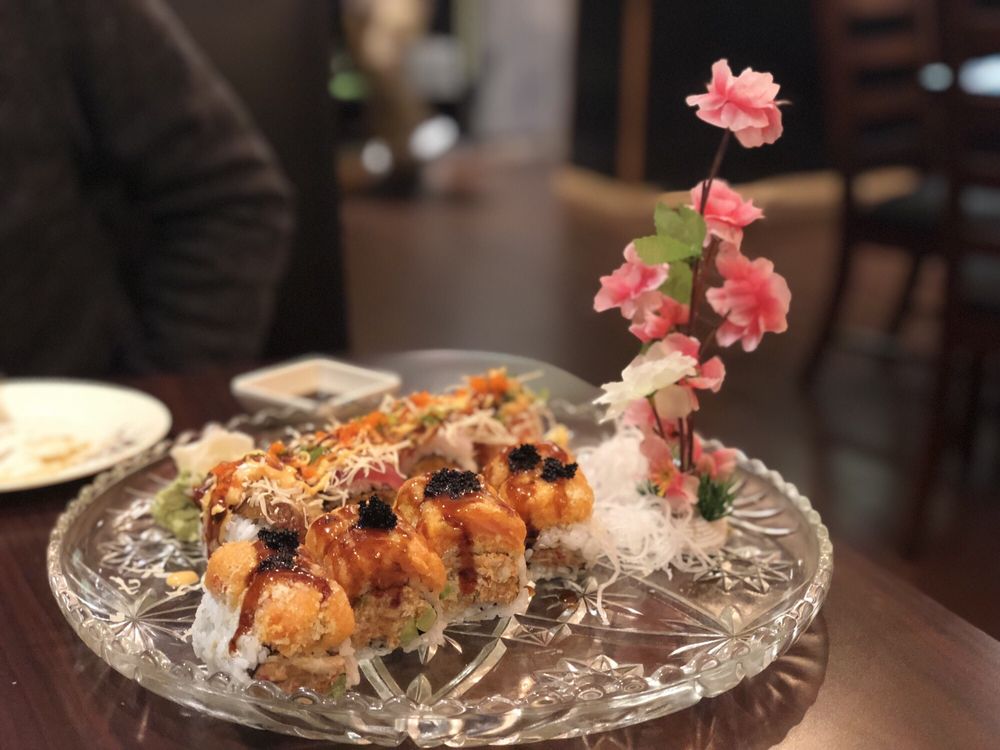 TENGU ASIAN BISTRO - 217 Photos & 124 Reviews - Japanese - 1343 Central ...