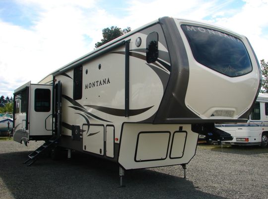 THE RV CORRAL - Updated January 2026 - 15 Photos & 55 Reviews - 1890 ...