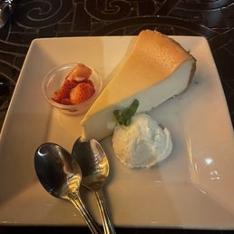THE CHEESECAKE FACTORY - SAN JUAN - Updated October 2025 - 294 Photos ...