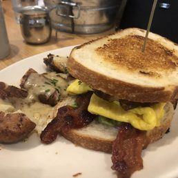 SLEEPY BEE CAFE - BLUE ASH - Updated January 2026 - 462 Photos & 661 ...