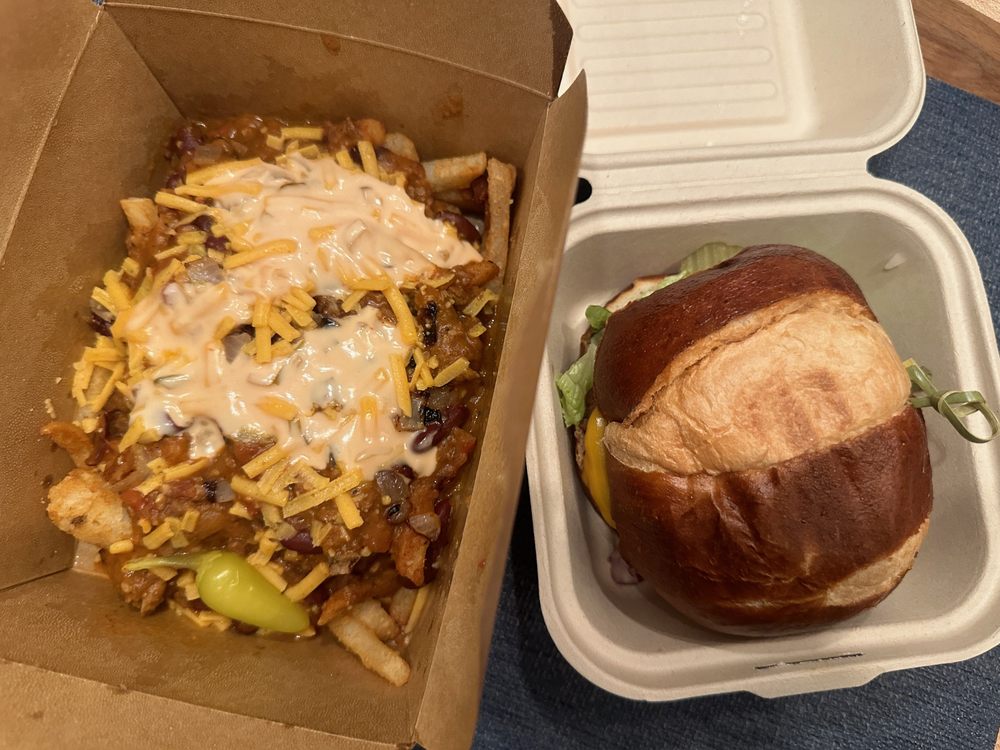 OTHELLO’S PLANT BASED KITCHEN - Updated August 2025 - 75 Photos & 97 Reviews - 21789 Ventura ...