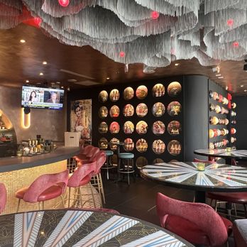 EXPERIENCE ZUZU - Updated August 2025 - 767 Photos & 302 Reviews - 511 ...