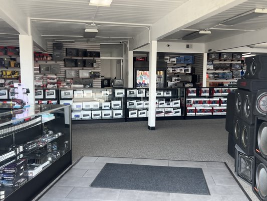 GM ELECTRONICS - Updated December 2025 - 106 Photos & 237 Reviews ...