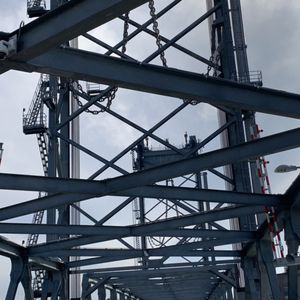 WIGGLY BRIDGE - Updated January 2026 - 93 Photos & 26 Reviews - 30 ...