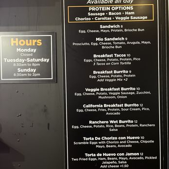 MIO STREETFOOD - Updated October 2025 - 104 Photos & 74 Reviews - 19005 ...