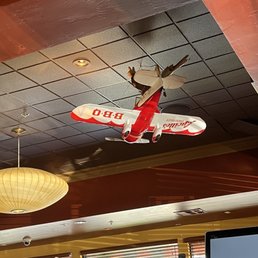 LUCILLE’S SMOKEHOUSE BAR-B-QUE - Updated December 2025 - 1581 Photos ...