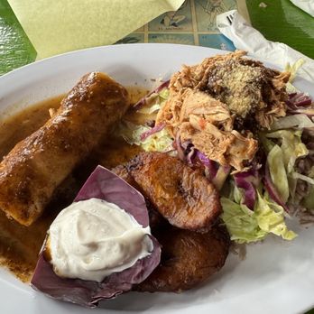 CHA CHA CHICKEN - Updated May 2024 - 2274 Photos & 2478 Reviews - 1906 ...