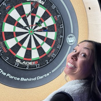 BIRDEEZ - Updated July 2025 - 228 Photos & 73 Reviews - 151 N Sierra St ...