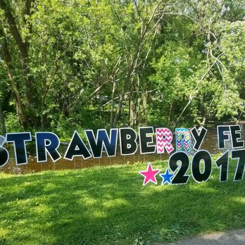 CEDARBURG STRAWBERRY FESTIVAL - Updated June 2024 - 66 Photos & 27 ...