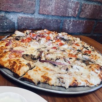 TOPPERS PIZZA PLACE - Updated December 2025 - 398 Photos & 421 Reviews ...