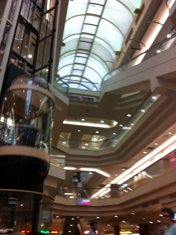 BROADWAY ON THE MALL - Updated March 2025 - 170 Queen St, Brisbane ...