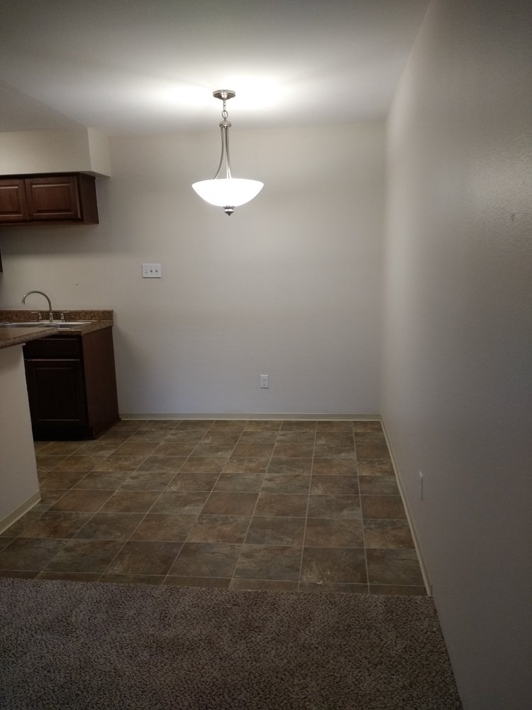 UT HOUSING - Updated June 2026 - 14 Photos & 19 Reviews - 7900 ...