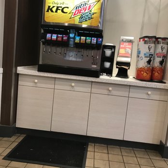 KFC - Updated October 2025 - 17 Photos & 33 Reviews - 65 W Dares Beach ...