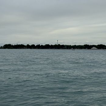 ST CLAIR INN - Updated August 2025 - 73 Photos & 56 Reviews - 500 N ...