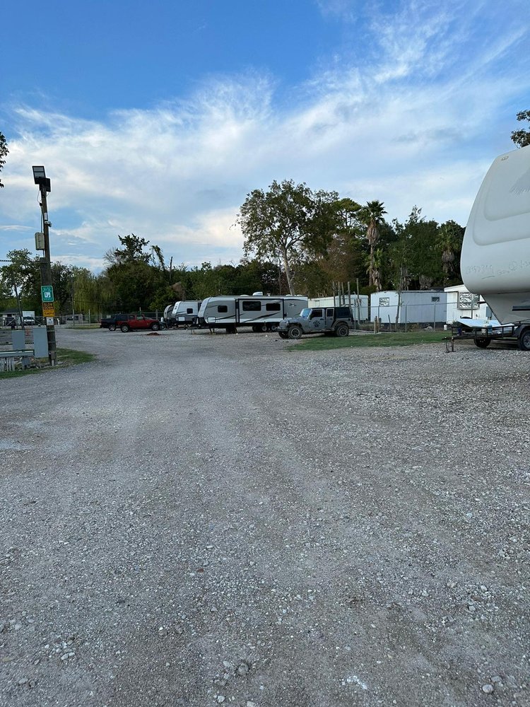 A & S RV PARK - Updated January 2026 - 16 Photos - 15564 N Brentwood St ...
