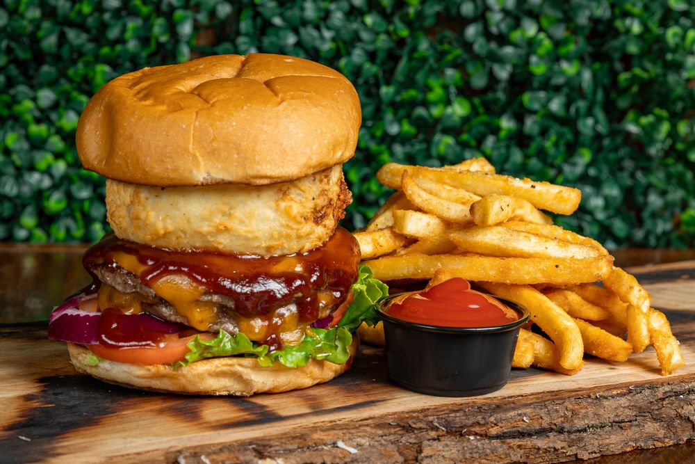 MVPS BAR & GRILL - Updated January 2026 - 36 Photos & 14 Reviews ...