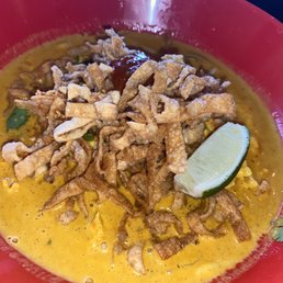 SOI 2 THAI STREET FOOD - 118 Photos & 139 Reviews - 1825 2nd Ave, Rock ...