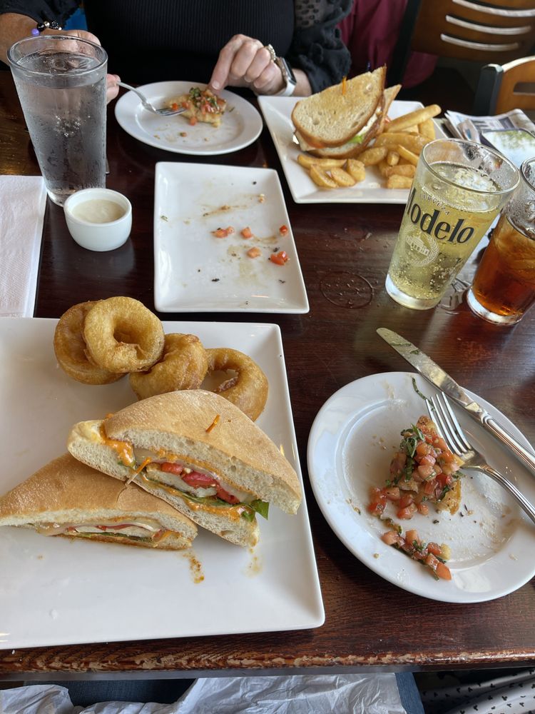 SEABRISA’S WATERFRONT SEAFOOD RESTAURANT - 48 Photos & 49 Reviews ...