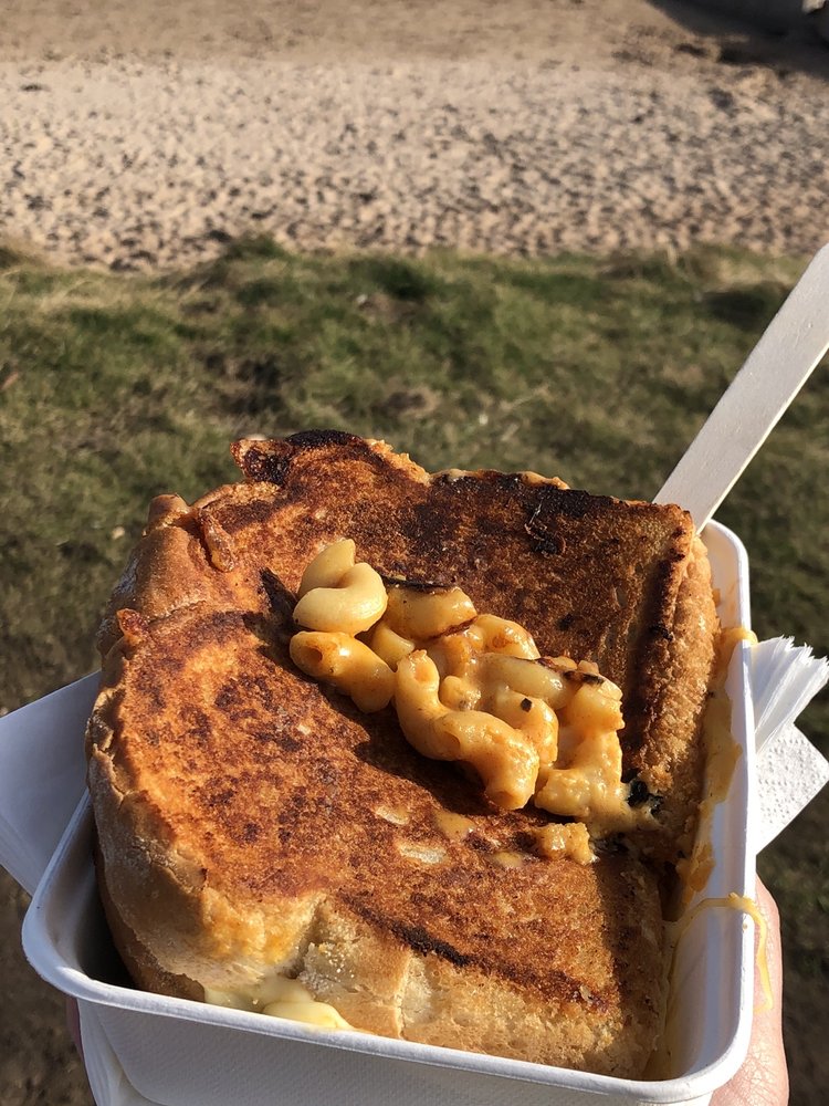 THE CHEESY TOAST SHACK - Updated July 2024 - Kingsbairns Beach ...