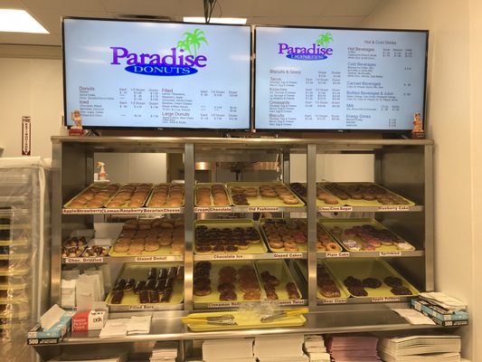 PARADISE DONUTS - Updated August 2025 - 1803 Airport Rd, Hot Springs ...