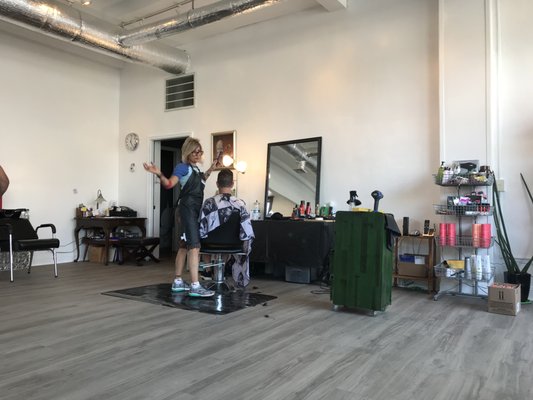 STUDIO 101 SALON - Updated June 2024 - 12 Photos - 1290 Richwood Ave ...