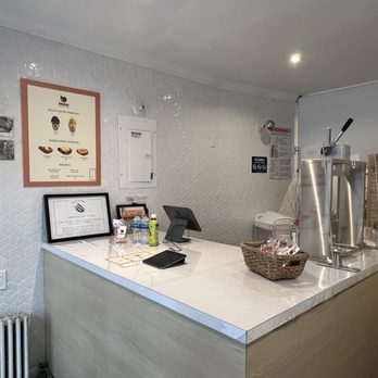 HELLO YAM! - Updated August 2025 - 72 Photos & 40 Reviews - 443 E 9th ...