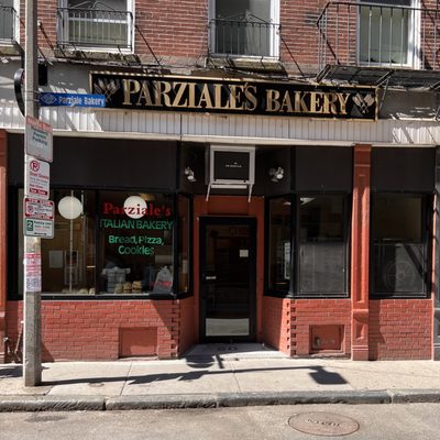 PARZIALE’S BAKERY - 89 Photos & 140 Reviews - 80 Prince St, Boston ...