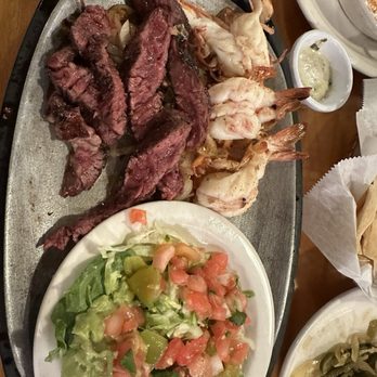 ANCHOS SOUTHWEST GRILL & BAR - Updated May 2024 - 971 Photos & 1806 ...