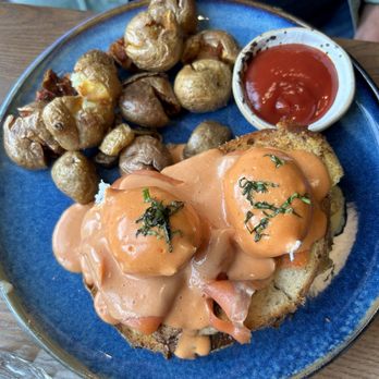 BRAZEN - Updated November 2024 - 342 Photos & 131 Reviews - 138 Banff ...