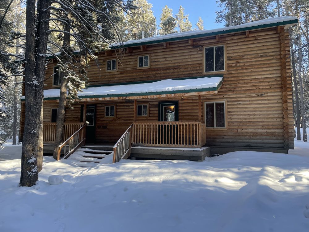 BEAR LODGE RESORT - Updated December 2025 - 42 Photos & 39 Reviews ...