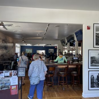 DEAD LOW BREWING - Updated July 2025 - 280 Photos & 176 Reviews - 5959 ...