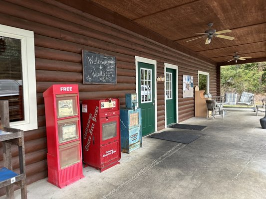 WANDA’S RESTAURANT - Updated December 2025 - 24 Photos & 28 Reviews ...