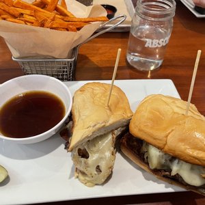 CAVANA’S PUB & GRUB - 148 Photos & 288 Reviews - 36 Main St, Sutter ...