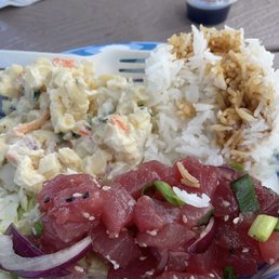 KILAUEA FISH MARKET - 485 Photos & 911 Reviews - 4270 Kilauea Rd ...