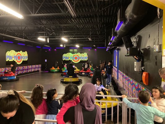 FUNTROPOLIS - Updated October 2025 - 45 Photos - 2975 Boulevard Moise ...