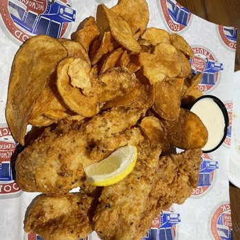 HICKORY TAVERN - Updated November 2024 - 124 Photos & 75 Reviews - 143 ...