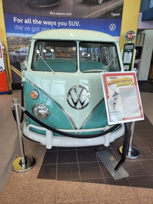 CHECKERED FLAG VOLKSWAGEN - Updated June 2025 - 52 Photos & 125 Reviews ...