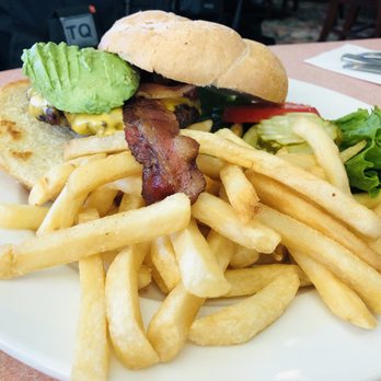 FLAMES COFFEE SHOP - Updated June 2024 - 228 Photos & 328 Reviews ...