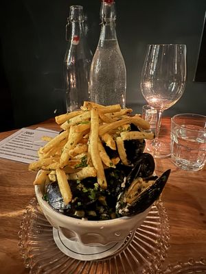 WHITE RABBIT - Updated December 2025 - 25 Photos - 4 N Latah St, Boise ...